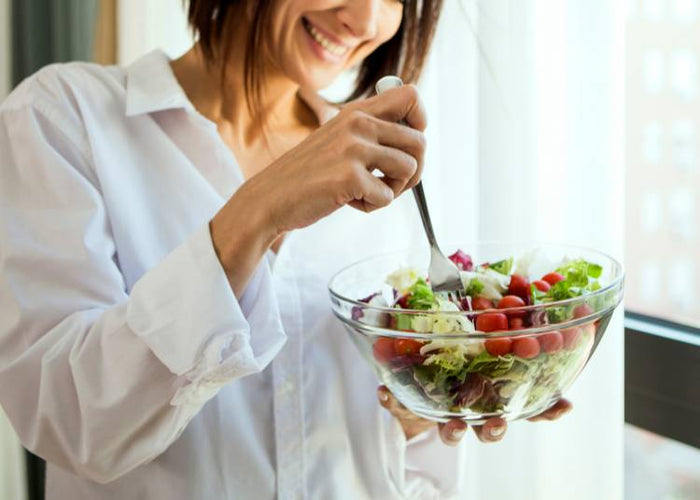 Mindful Eating: Why It Matters and How to Begin – Simply Supplements
